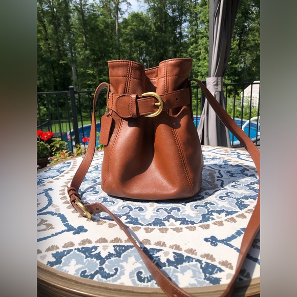 Coach | Bags | Vintage Coach Soho Bucket Bag British Tan Leather Pouch ...